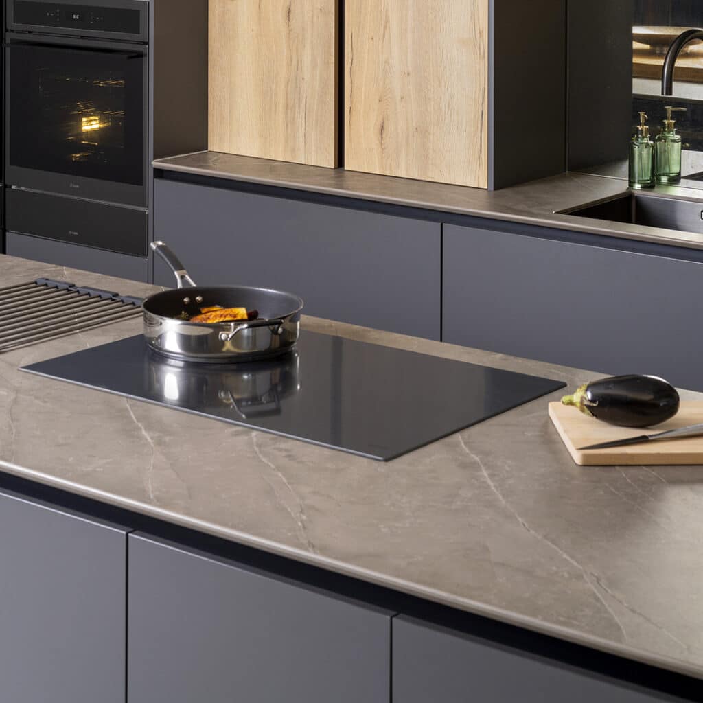 C8641iGM 4 Zone Induction Hob Black | Caple