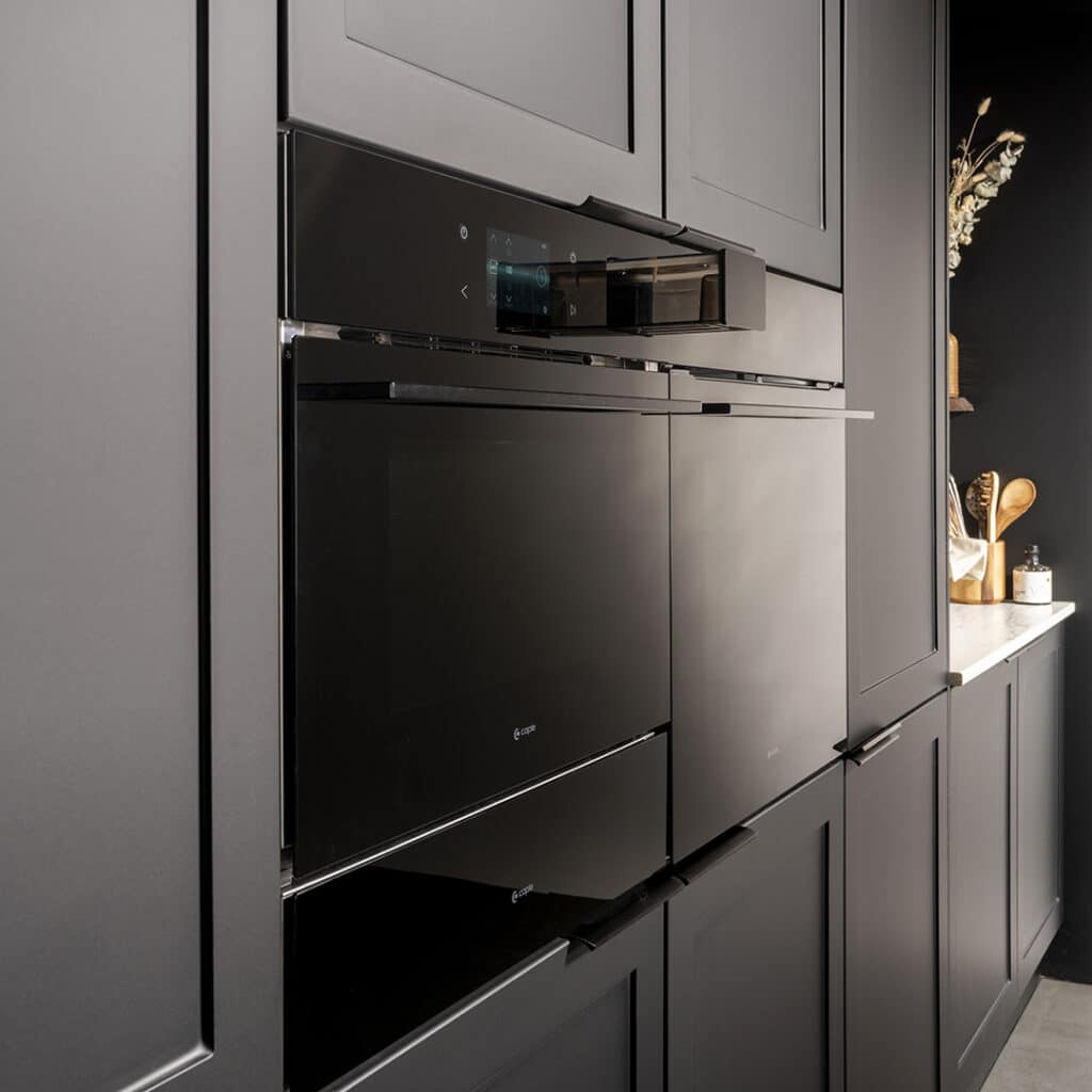 C2601BG Smart Pyrolytic Single Oven | Caple